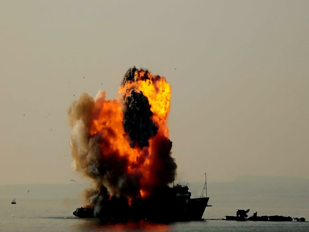 USA non escludono sabotaggio in collisione fra petroliera e nave cargo ...