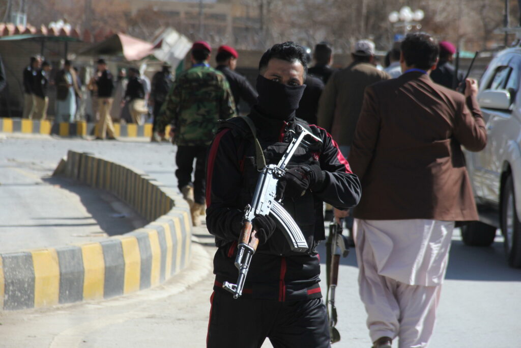 Pakistan chiede a Iran indagine su uccisione di 8 suoi cittadini ...